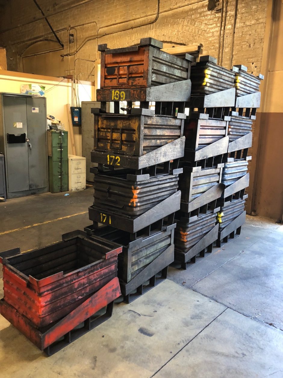 Item #1057: Steel Drop Bottom Bins OD: 31" x 23" x 24" o/h; ID: 18.5" x ...