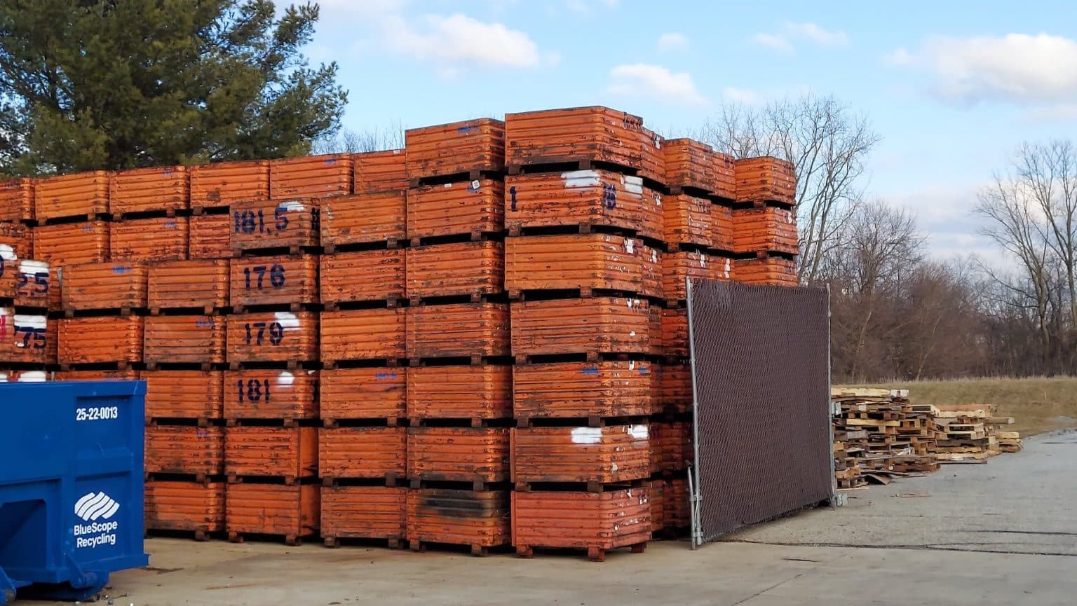 Item 2210: Steel Corrugated Bins 32" x 35" x 22" OA ht, (18" ID). | RDR ...